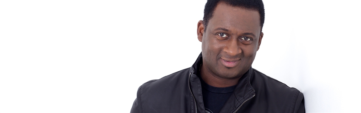 Noel Robinson | Secuencias